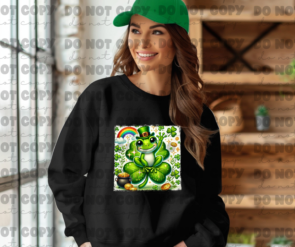 5093 - Frog shamrock clover *DTF – It's Transfer Time